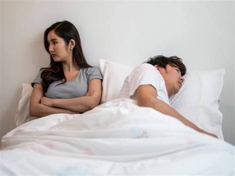 Kepuasan Seksual Milik Suami dan Istri, Tapi… - Parentalk.id