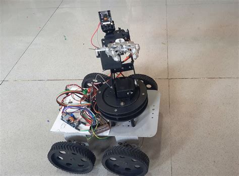 This Remote Controlled Highly Mobile Robot Features A 4dof Arm And An