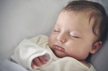 Las 16 cosas que debes hacer para prevenir la muerte súbita del bebé