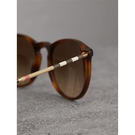 Check Detail Round Frame Sunglasses In Light Brown Men Burberry