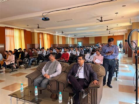 Workshop On Aws Cloud Computing” Goel Institute Of Technology