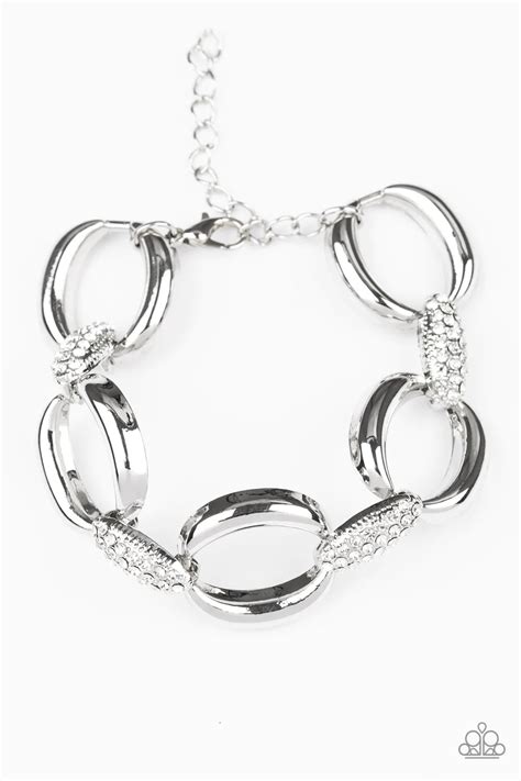 Paparazzi Bracelet ~ Dont Forget Whos Boss White Paparazzi Jewelry