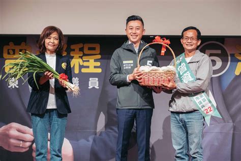 新竹市就像在懸崖邊！柯建銘：價值和良心的選擇！林智堅：選對人讓城市進步 新頭殼 Line Today