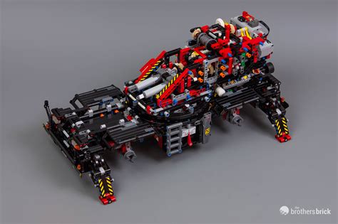 Lego Rough Terrain Crane Review The Brothers Brick The Brothers Brick