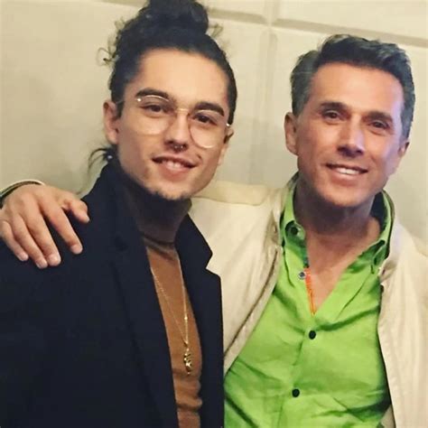 Sergio Mayer Alternará Su Cargo Público Con La Obra Defendiendo Al