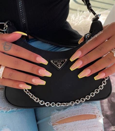 Épinglé Par Iness💗💗 Sur Faux Ongles Aesthetic 💅💕 Idee Ongles Ongles