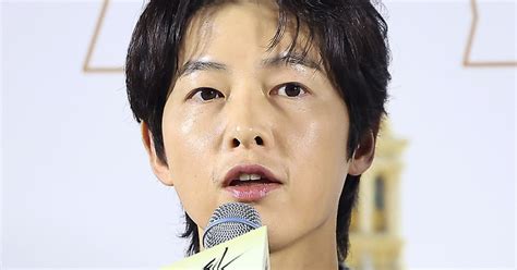보고타 송중기 낯선 곳에서 생기는 한국인들의 갈등 스토리에 끌렸다