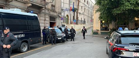 Mafia Maxi Blitz A Palermo 180 Fermi Boss Scarcerati Inclusi Per