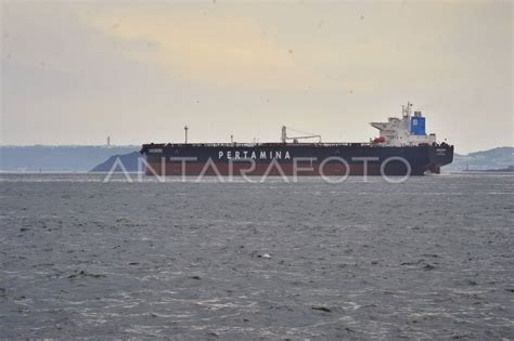 KAPAL TANKER BARU PERTAMINA ANTARA Foto