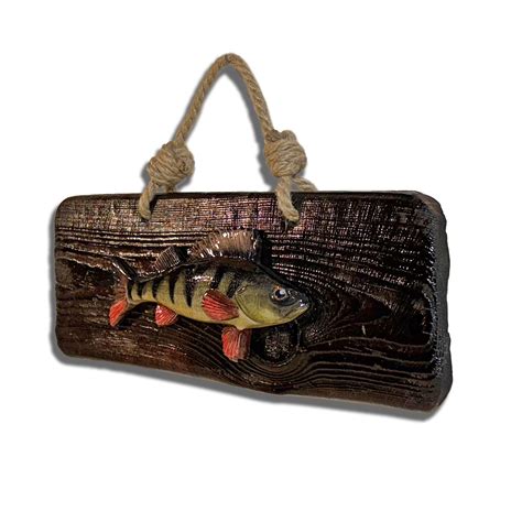 Настенная статуэтка окуня исп 9 Регалино