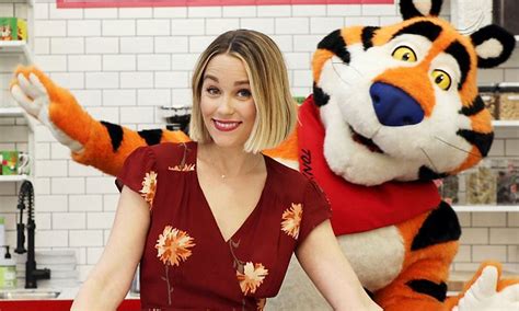 Lauren Conrad Debuts Shorter Haircut At Nyc Cereal Bar Daily Mail Online