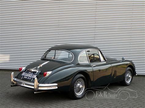 Jaguar Voitures Anciennes De Collection A E And R Classic Cars
