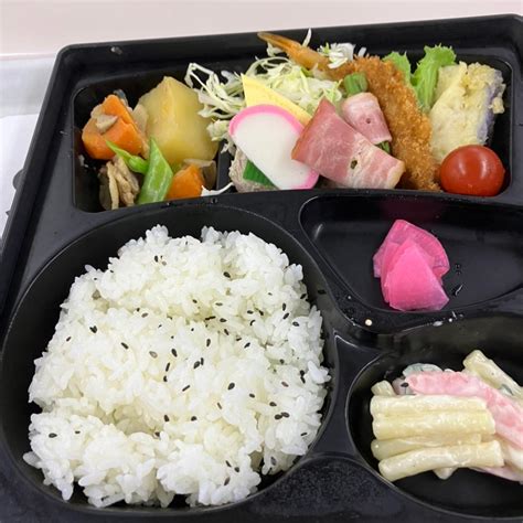 幕の内弁当（日替わり） 札幌市役所地下食堂 の口コミ一覧 おいしい一皿が集まるグルメコミュニティサービス「sarah」