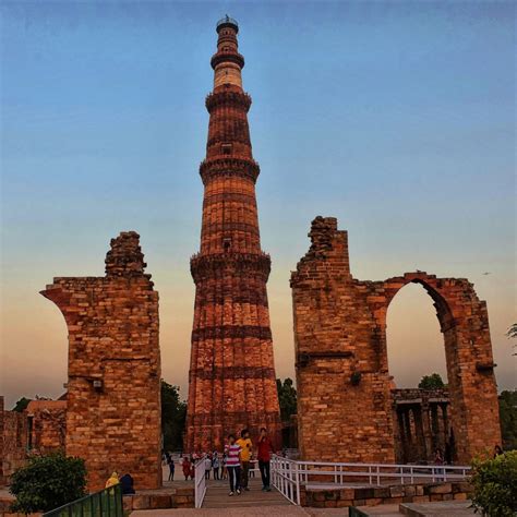Qutub Minar Architecture