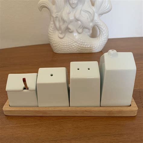 注文 調味料入れ 建物 アクタス サリュ 七味 爪楊枝 塩 コショウ 北欧 家 置物