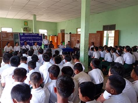 ဟင်္သာတခရိုင် ပြန်ဆက်ဦးစီးဌာနမှ ကျောင်းစာကြည့်တိုက်များ ဖွံ့ဖ