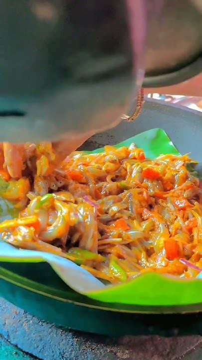 কলাপাতা দিয়ে ছোট মাছের রেসিপি অসম্ভব মজার একটা রান্না সাদা ভাত আর হয়ে যাক সাথে কলা পাতার মাছ