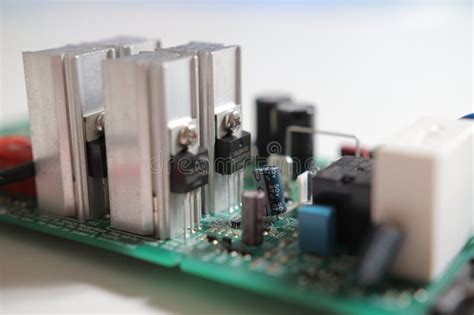 Circuit Board With Transistor At Christopher Etheridge Blog