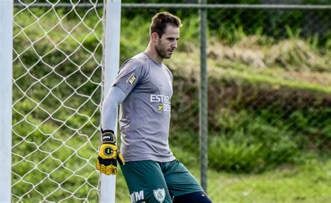 América MG quem é Mateus Pasinato substituto de Cavichioli