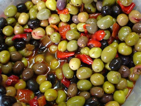 Olives Wallpapers Images Photos Pictures Backgrounds