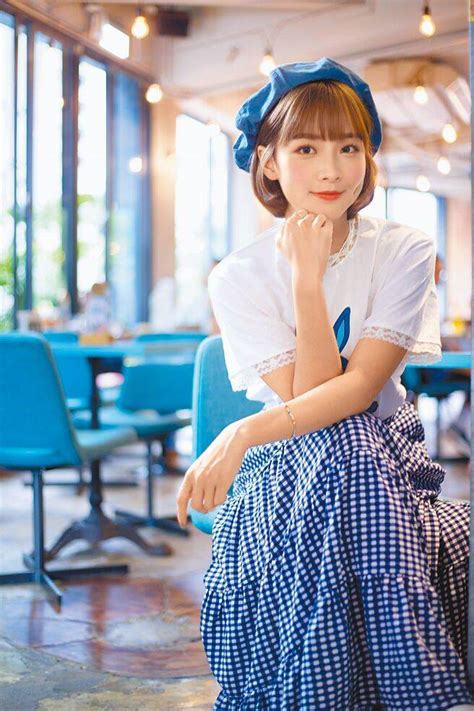 籃籃入圍金鐘裝淡定 眼淚吸回去 中時新聞網 Line Today