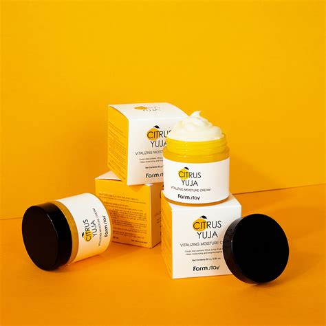 Farmstay Citrus Yuja Vitalizing Moisture Cream Farmstay