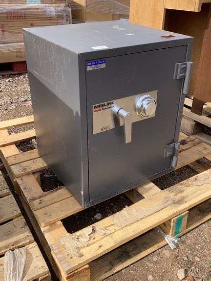 P Meilink Security Safe No Combination Sierra Auction Management Inc