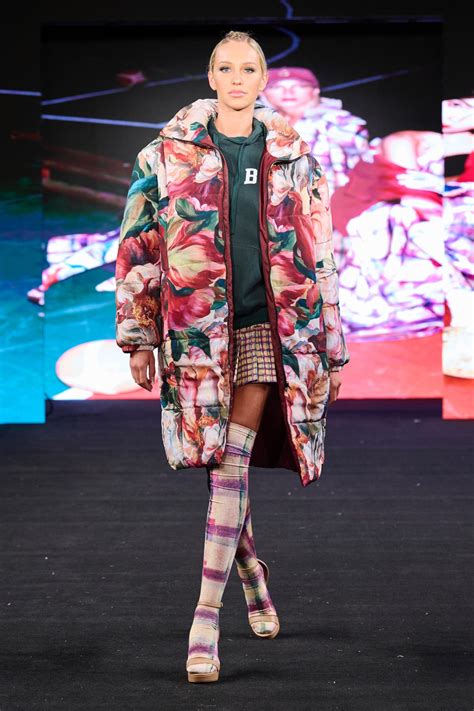 Bad Sisters Design Ropa De Lujo Trajes De Baño Y Accesorios