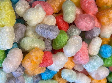 Crunch Bears Premium Freeze Dried Gummy Bears Crunchy Flavorful Snack