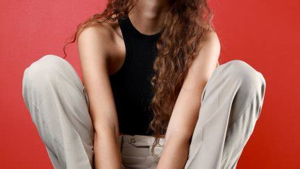Women Model Brunette Long Hair Women Indoors Barefoot Wavy Hair Juicy Lips Looking At