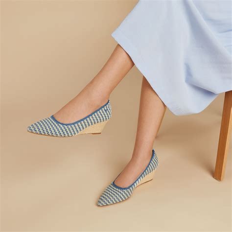 Aria Wedge Pro Pointed Toe Wedge In Denim Stripe Vivaia