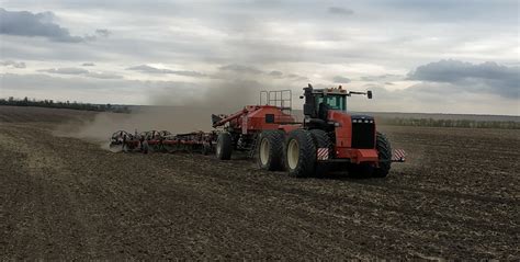 Ростсельмаш успешно испытал электронную систему управления посевными комплексами в блоге