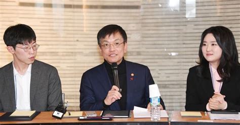 작년 11월까지 나라살림 적자 64조원중앙정부 채무 1109조원