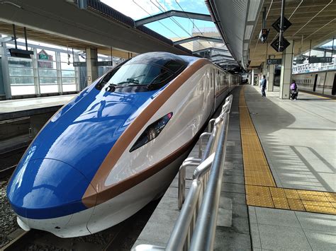 【長野駅】北陸新幹線が乗り入れる長野県の代表駅 ｜ トラベラークリエイションズ