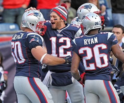 Tom Brady Sent Salty Text To Ex Patriots Teammate Rob Ninkovich