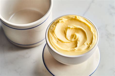 Can Oats Go Bad Is It Safe To Eat Expired Oats The Kitchn