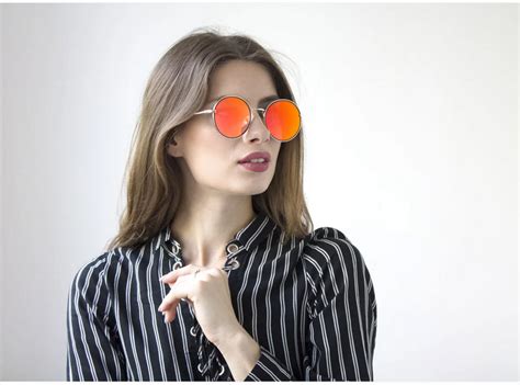 Круглі окуляри — ціна 290 грн у каталозі Сонцезахисні окуляри Купити аксесуари за доступною