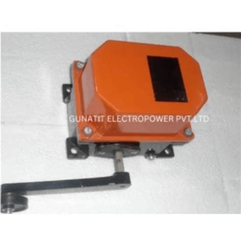 Gunatit 440 Vac Lever Limit Switch Spdt At ₹ 2600 Piece In Thuvakudi