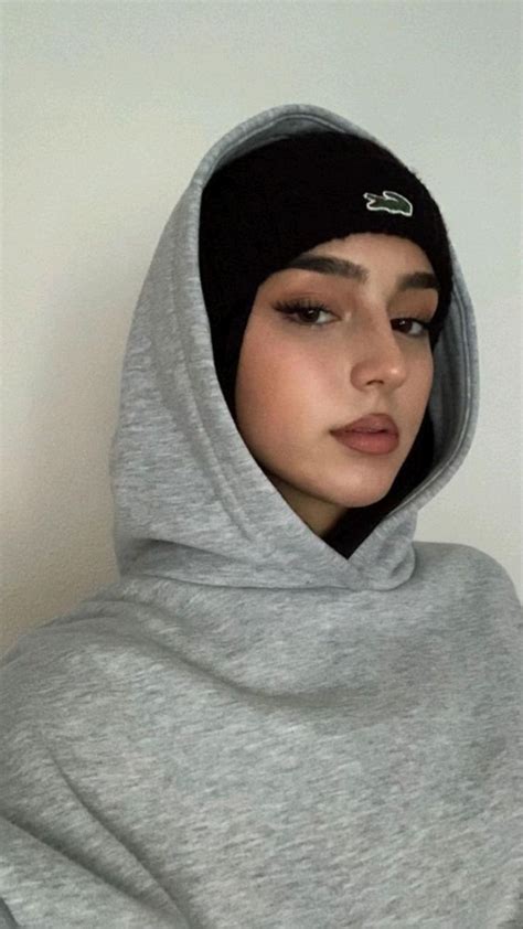 صور بروفايل بنات جميلات Abiti Alla Moda Foto Di Moda Abbigliamento Uomo