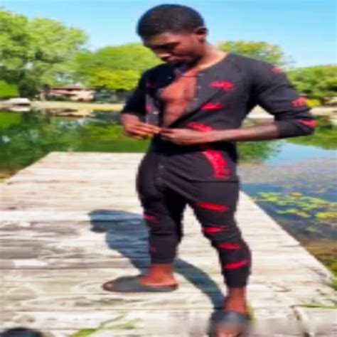 Sexy Chocolate Trade Paid To Strip And Bust A Nut