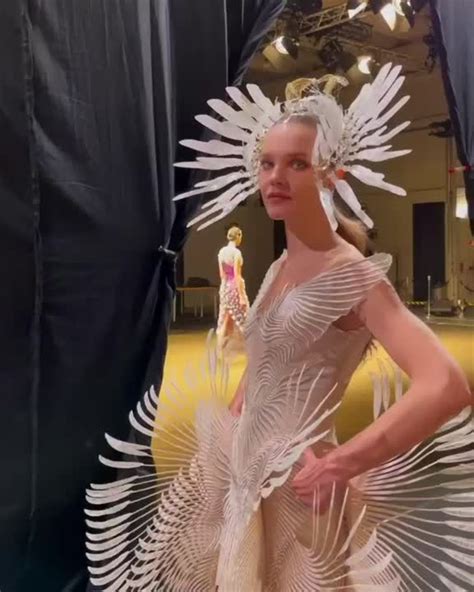 Parametricarchitecture On Linkedin Parametricarchitecture Fashion Irisvanherpen Ss2021