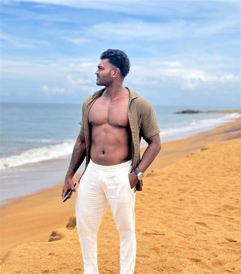 Photo Posted By Gimhan Jayasinghe Gimhan Jayasinghe