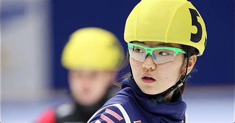 괴물 소녀 심석희 압도적 기량으로 세계선수권 종합 우승 안현수는