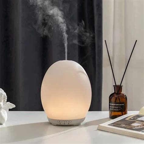 Ceramic White Aroma Diffuser At Best Price In Kolkata Id 19929089333