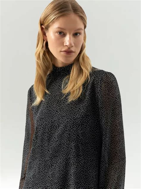 Женские платья купить в интернет магазине ЕМКА