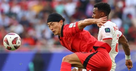 “예능 나갈 시간에 축구나 해” 조규성 악플 도배