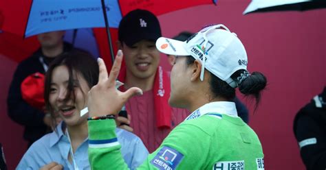 Mhn포토 지한솔 절친 김채은 고마워