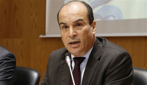 نقابة الصحافة تشجب سلوك “والي الدار البيضاء سطات ” اتجاه الصحافيين