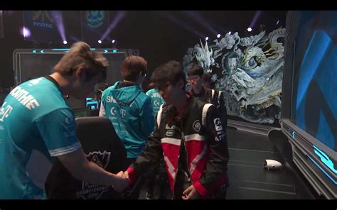Wc 2017｜edg主場加持連拿兩勝，對決skt關鍵一戰 4gamers