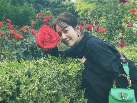バラにも負けない美しさ！『イ・サン』女優ハン・ジミンの“彼女風ショット”にファン大反響【photo】｜韓ドラ時代劇 Com
